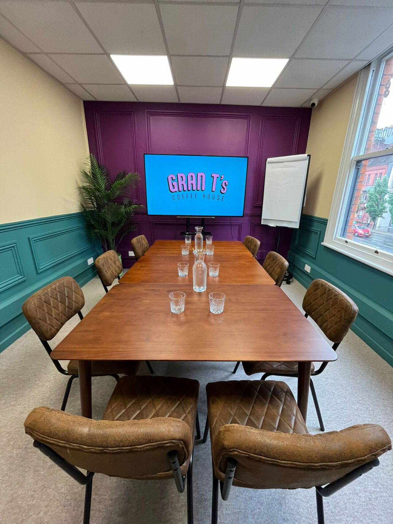 MEETING ROOMS | Gran T's Coffee House